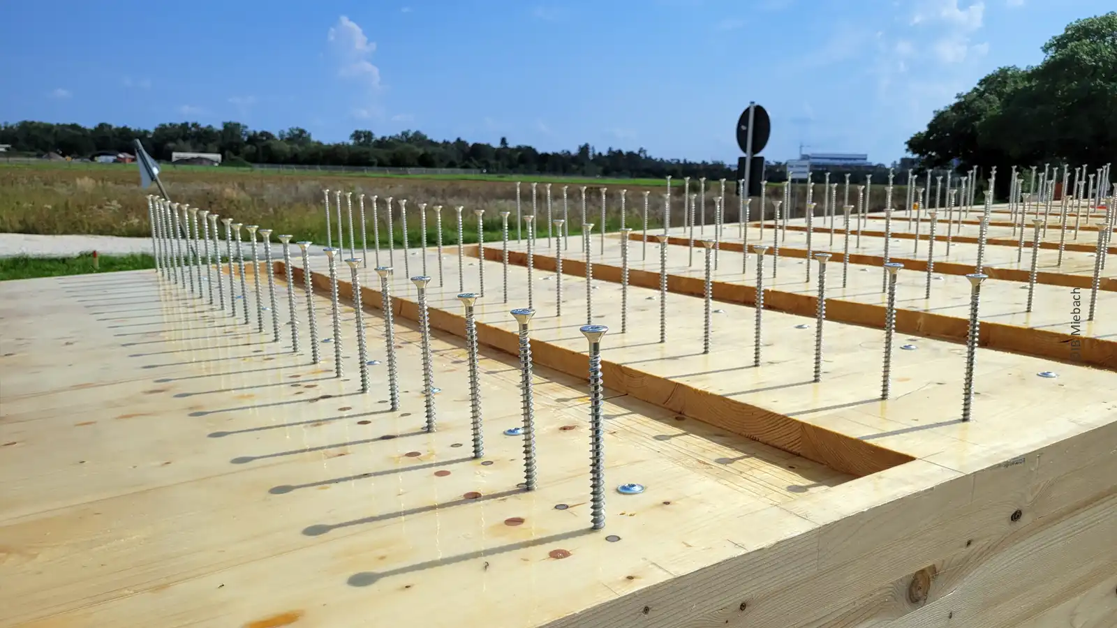 Assembly: Timber-concrete composite bridge in Manching, Ingolstadt is ...